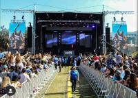 China 6000nits Outdoor Stage LED Display IP40 ETL Waterproof Video Wall 3.91mm 4.81mm for sale