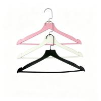 China Flat-top anti-slip clothes hanger with grooved design and thickened construction, 43cm length ideal for clothing stores and hotels for sale