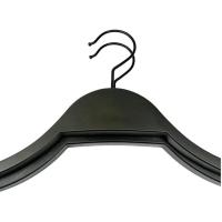 China Wide-shouldered Non-slip Plastic Clothes Hanger with 43cm Length for Clothing Store Display for sale