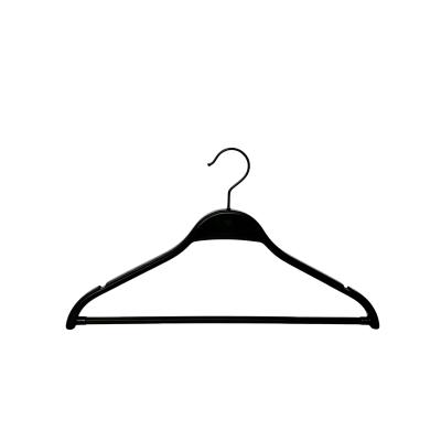 China Anti-slip grooved non-marking thickened heavy-duty plastic clothes hanger for hotel and retail display for sale