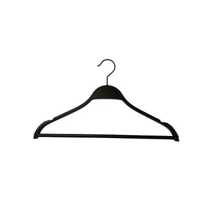 China Hand-applied painted non-slip clothes hanger with pole for clothing stores featuring customizable logo for sale