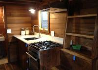 China Prefabricated Mini House Modular Prefabricated Light Steel Structure Tiny House On Wheels for sale