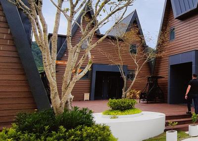 China Prefab Steel Villa Kit Homes With Light Steel Frame Modular Home For Holiday for sale