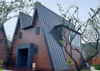 China Prefabricated Cabins Lodges With Hot Tubs Light Steel Framing Beautiful Wooden House Resort Bunglalow for sale
