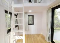 China Mobile Prefab Tiny House On Wheels | Road-Ready Compact Home Cider Box for sale