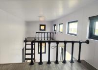 China ICC-ES Certification Modular Prefabricated Tiny House On Wheels Cider Box Motorhome for sale