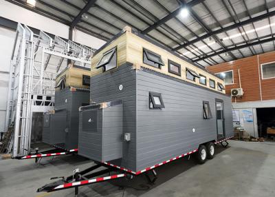China Modern PrefabTiny House On Wheels With Light Steel Structure Integrated Wall Panels for sale