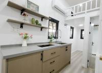 China USA Standard 3-Bedroom Modular Tiny House On Wheels - Prefab Home Kit from Chinese factories for sale