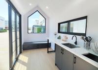 China USA / AU / NZ Standard Modular Home Prefab Tiny Homes For Sale Tiny Camping Cabins for sale