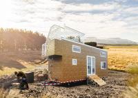 China SA Compliant ICC-ES Tiny Studio Mobile On-Wheel Prefab Tiny Home, Full Assembly Small House Kits for sale