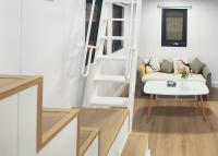 China Luxury Tiny House 2 Bedrooms 1 Bathroom Prefab Home With Solar Panels for sale