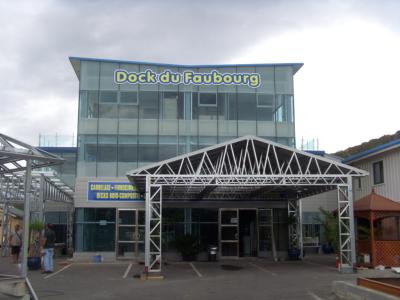 China Prefab Light Gauge Steel Fireproof Metal Car Sheds Camp Grey Prefab Fold Carport for sale
