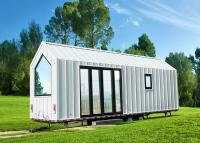 China 1 Bedroom 1 Bath 1 Kitchen 1 Living Prefabricated House Container Built On Trailer With Standing Seam Metal Cladding for sale