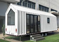 China EN-1090 Beach Retreat Tiny House On Wheels With Bedroom Bathroom Outdoor Camping for sale