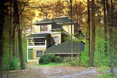 China Light Steel Frame Fast Assemble Wind Resist Prefab Luxury Villa kit for sale