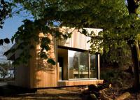 China Light Gauge Steel Structure Prefab Garden Studio And Storage Room: Prefabricated Wooden Bungalows for sale