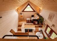 China Fast Delivery  Mini Caravan Travel Camper Camping Tiny House On Wheels for sale