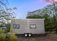 China Light Steel Framing System Victorian Tiny House Prefabricated Tiny Homes On Wheels With Bathroom for sale