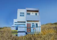 China Rapid-Construction Prefab Villas: Engineered With Bluescope Steel To Australian Standards for sale