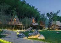 China Modern Prefab House Kit Light Steel Frame 55m² Triangle Bungalow Holiday Resort for sale