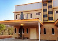 China Light Steel Frame Prefabricated House / Earthquake Resistance / Light Gauge Steel House for sale