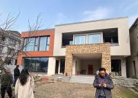 China Heat Prefab Villa Modular Home Kit With Ligth Steel Frame ICC EN-1090 for sale