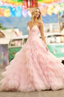 China Sleeveless Spaghetti Strap Ruched Tulle Ball Gown Prom Dress with V-Back and Sweep Train for sale