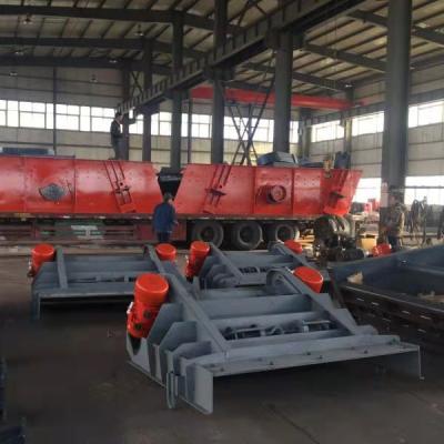 China Mineral Materials Separating Linear Motion Vibrating Screen for sale