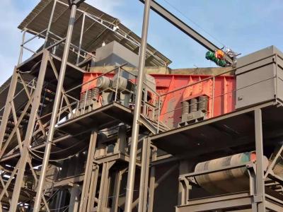 China Sand Aggregate Vibrating 240t/H Circular Motion Screen , Mining Screening Equipment for sale