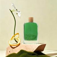 China 560ml Flat Large Empty Glass Reed Diffuser Bottle Aroma fragrance Bottle For Home Room for sale