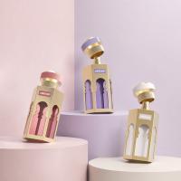 China 100ml Glass Perfume Bottle Unique Hexagon Zamac Magnet Cap Empty Spray Crimp Neck for sale