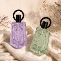 China 100ml Glass Perfume Bottles Textured Triangle Empty Ring Cap Crimp Neck Spray for sale