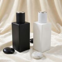 China 100ml Perfume Bottles Empty Glass Rectangle Crimp Spray Cylinder Magnetic Cap for sale