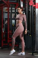 China Women's Striped Jacquard High Waist Yoga Leggings for sale