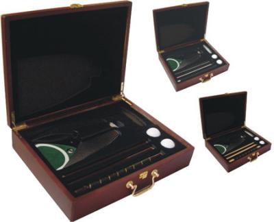 China Executive Golf Set with Putter and Accessories for Business Gifts for sale