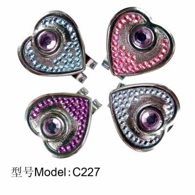 China Custom Golf Ball Marker with Magnetic Hat Clip Durable Zinc Alloy 30mm for sale