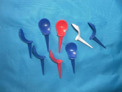 China Plastic Golf Tees 2.75 Inch Durable Reusable Golf Tees for Driving Range Practice for sale