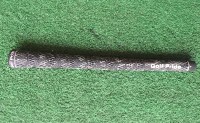 China Round Golf Rubber Grip with Cotton Thread for Club Irons 60g Standard Size for sale