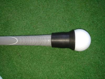 China Golf Ball Retriever with Suction Cup Pick Up Tool 18 Inch Capacity for sale