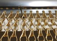 China Golden Aluminum Double Jack Chain Curtain for Doors - 7 Color Options, Rust-Resistant Fly Screen for Commercial & Residential Use for sale