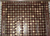 China Decorative Antique Brass Aluminum Mesh Panels - 0.8mm Thickness for Building Facades & Interior Partitions for sale
