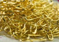 China 22mm Black Gourd Shape Coilless Safety Pins for Garment Tagging and Fabric Fastening for sale
