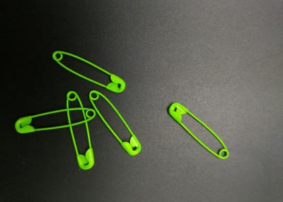China Green Steel Safety Pin for Heavy-Duty Fabrics - Wool, Leather & Upholstery Applications for sale