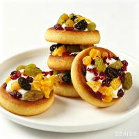 China Fruits Blended Pizza-shaped Cookies Milky Crispy Texture for sale
