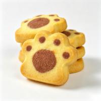China Cute Baked Pastry Cat Paw shaped Cookies Wholesale Gift Bakery Biscuit for sale