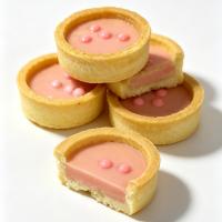 China Viral Internet Snacks Strawberry Filled Cookies Great For Tea Time for sale