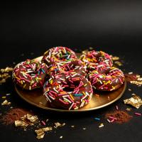 China Premium Donut-Shaped Cookies (Cocoa Flavor) Sweet Glazed Rings Office Break Food for sale