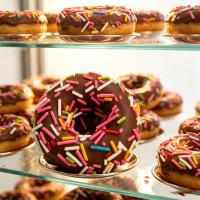 China Fun Shape Donut-Shaped Cookies (Cocoa Flavor) Sweet Coating Tea Time Companion for sale