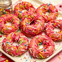 China Tasty Sweet Donut-Shaped Cookies (Strawberry Flavor) For Party Snacks for sale