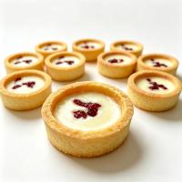 China Eye Catching Round Tart Shape Soft Filled Cookies Yogurt Flavored Viral Dessert for sale